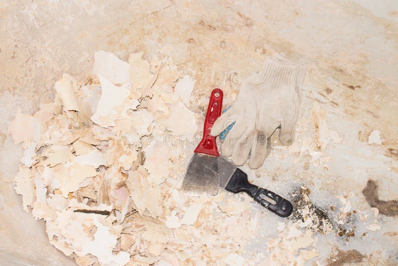 Restoration of the Old Bath. Stock Photo - Image of rust, water: 147227844