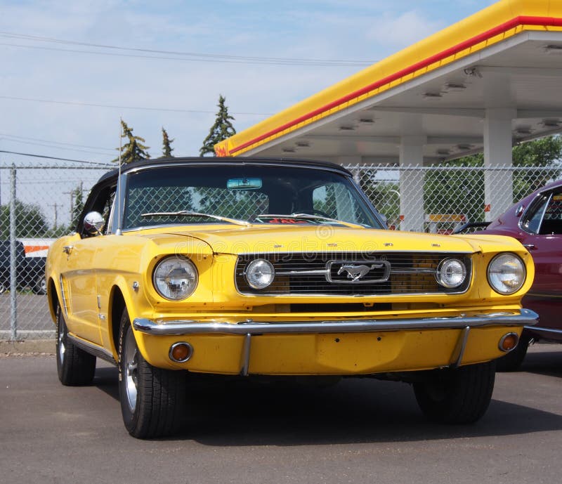 Restored Antique Yellow Ford Mustang Convertible Editorial Image ...