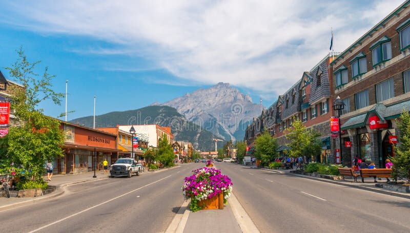 Retail Architecture Of Banff National Park Editorial Stock Photo ...