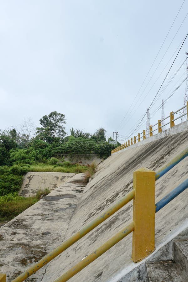 Retaining Wall Made To Support Cliffs Stock Photo - Image of retaining ...