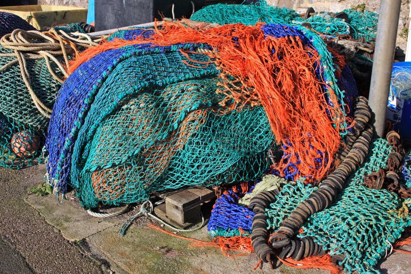 Reti da pesca immagine stock. Immagine di pesci, vaso - 36749159