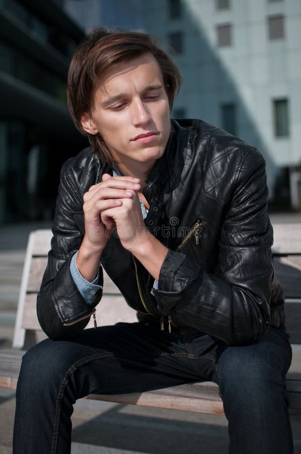 Retrato da forma do homem imagem de stock. Imagem de juventude - 24196507