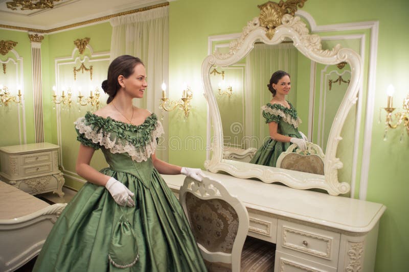 Retrato De La Mujer Barroca Retra De La Moda Imagen de archivo - Imagen ...