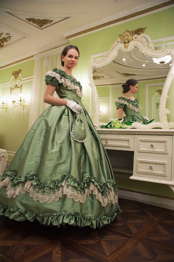 Retrato De La Mujer Barroca Retra De La Moda Imagen de archivo - Imagen ...