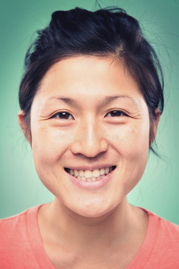 Retrato Normal Verdadero De La Persona Imagen de archivo - Imagen de ...