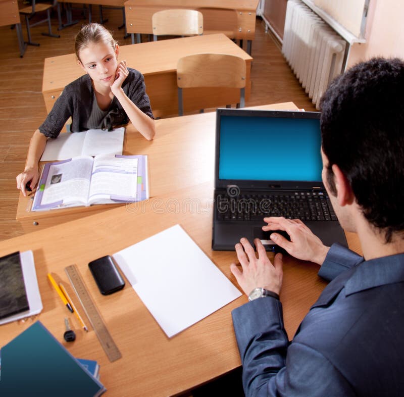 Retrato De Un Profesor Que Explica Algo Imagen de archivo - Imagen de ...