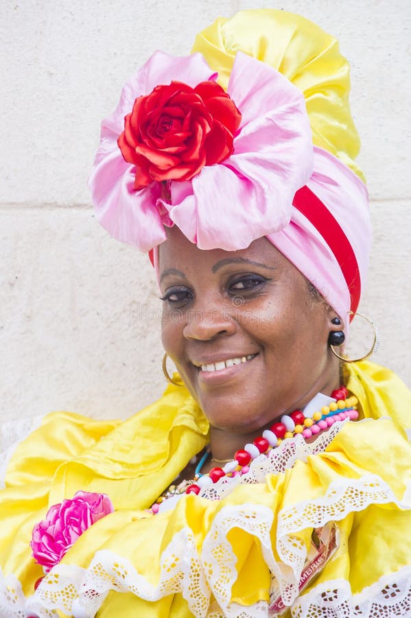 106 Mujeres Cubanas Fotos de stock - Fotos libres de regalías de Dreamstime