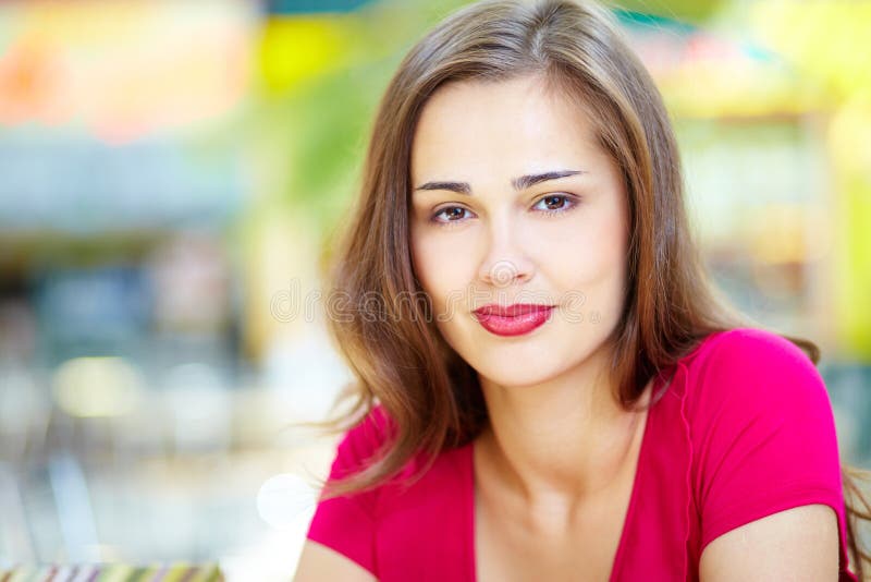 Retrato del primer imagen de archivo. Imagen de atractivo - 28707975