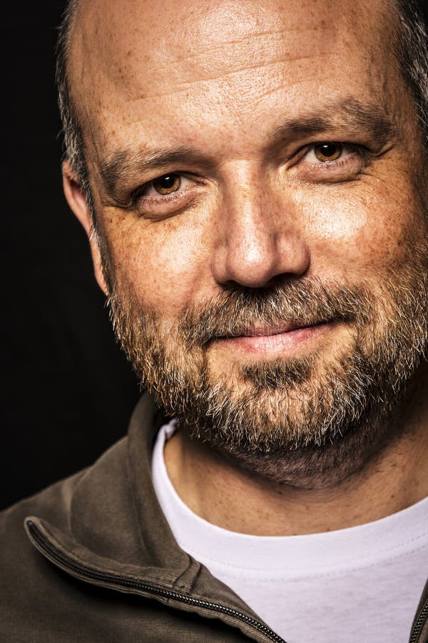 Retrato do homem foto de stock. Imagem de barba, menino - 29491236