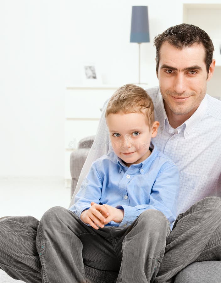 Retrato Do Pai E Do Filho Foto De Stock Imagem De Macho 10029626