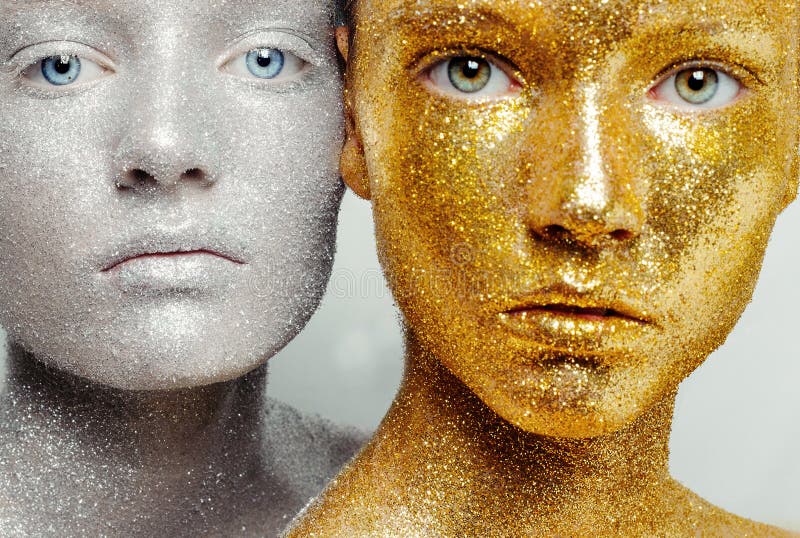 Retrato Hermoso, Asombroso De La Mujer Dos Foto de archivo - Imagen de ...