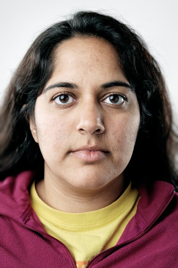 Retrato Normal Verdadero De La Persona Imagen de archivo - Imagen de ...