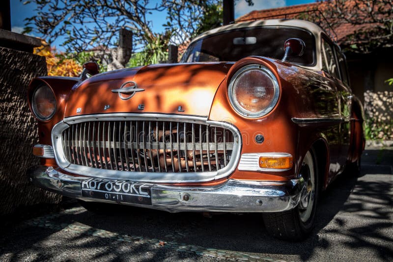 Retro- Auto OPEL Des Klassischen Alten Autos Der Sammlung ...