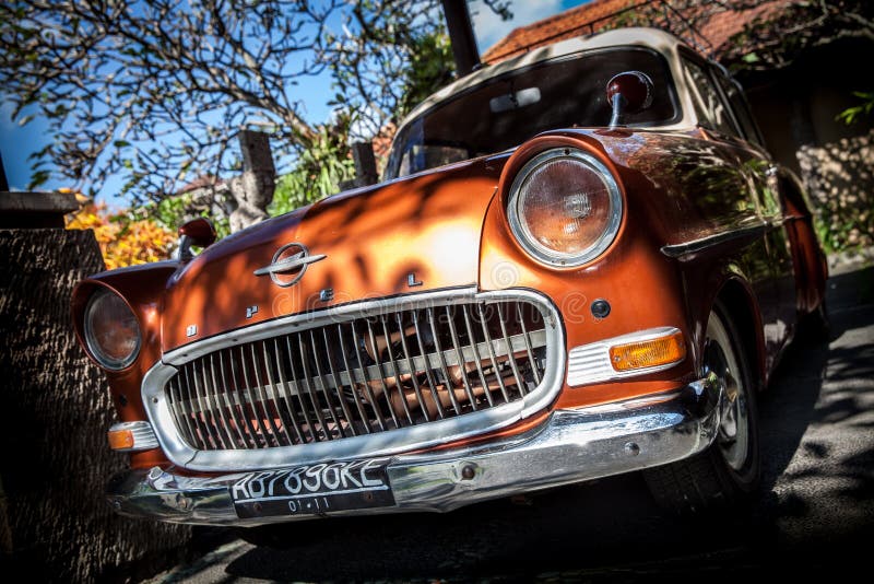 Retro- Auto OPEL Des Klassischen Alten Autos Der Sammlung ...