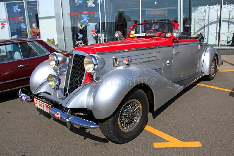 Retro auto show.Audi editorial photography. Image of conceptcar - 37456102