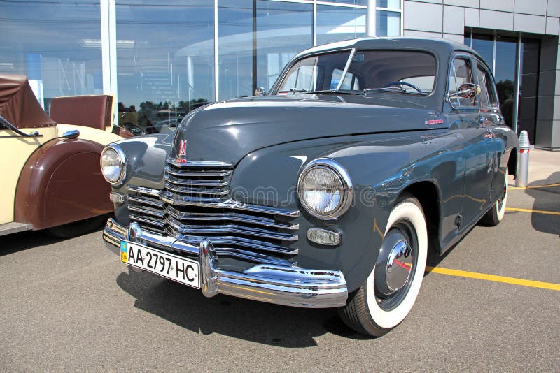 Retro Auto Show. GAZ Pobeda (Soviet-made Automobil Editorial Photo ...