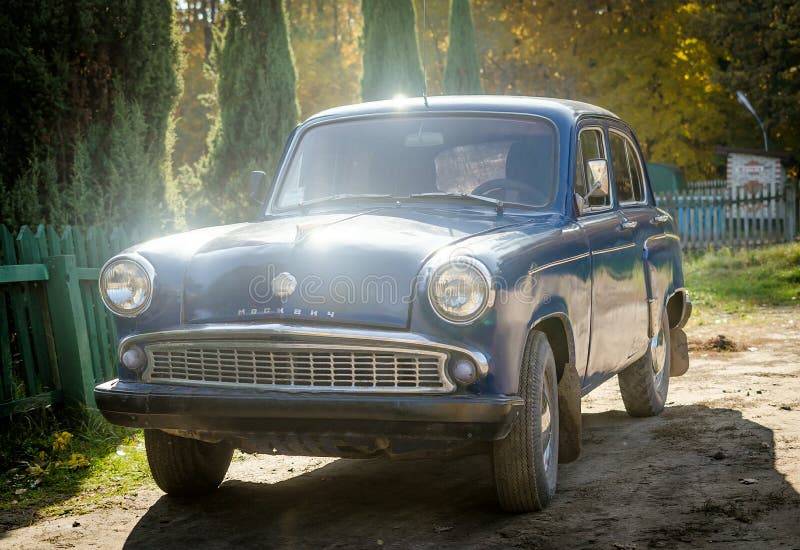 Retro car editorial stock image. Image of auto, lifestyle - 36336769