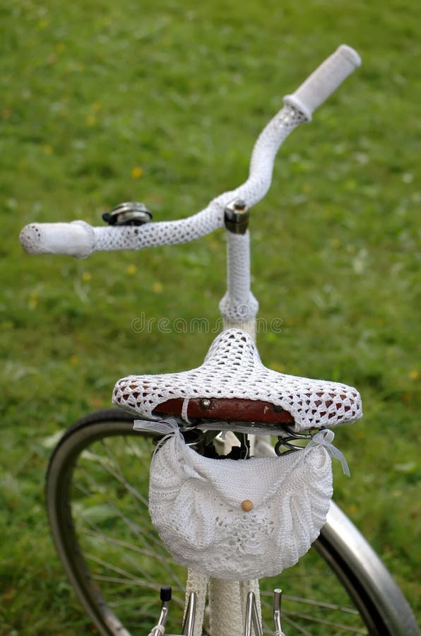 Retro fiets stock foto. Image of breien, ambachten, metaal - 15623254