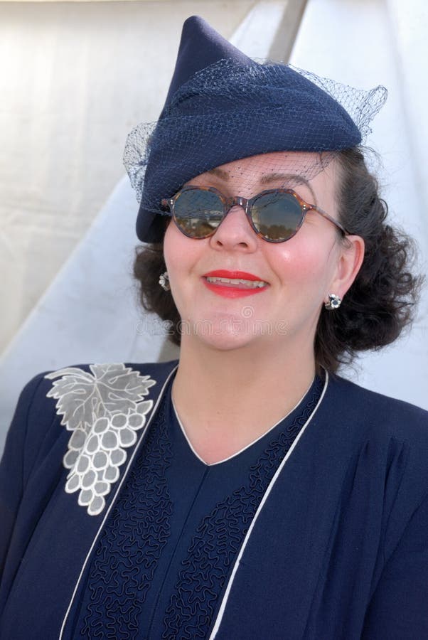 Burlesque Girl Picture. Image: 19210795