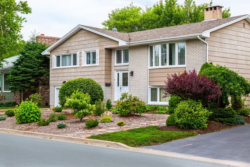 Split Level Home Exterior Stock Photos - Free & Royalty-Free Stock ...