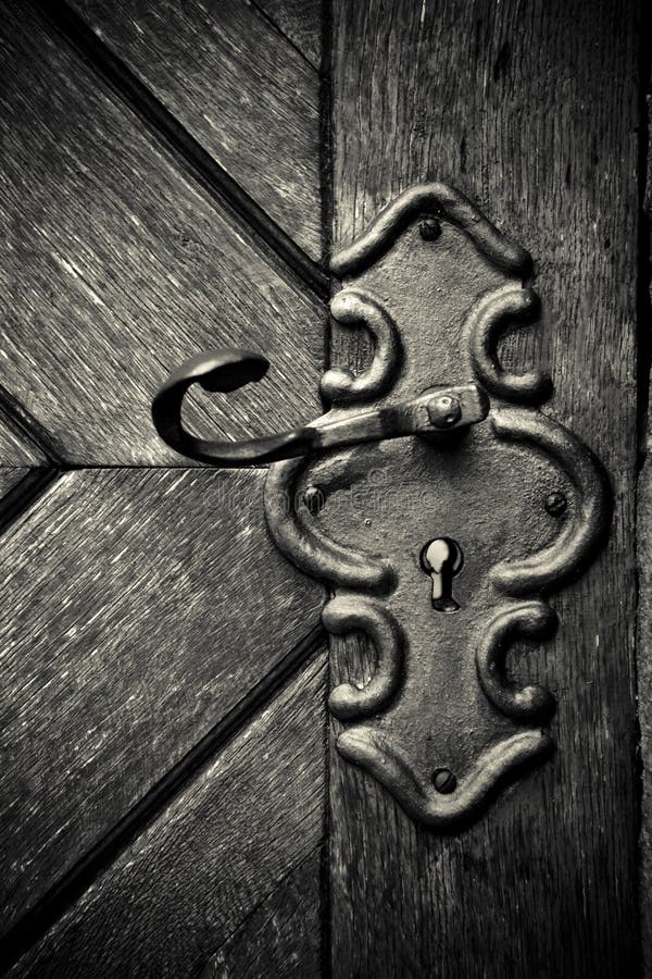 Retro Keyhole in Old Wooden Door Stock Image - Image of lock, metal ...