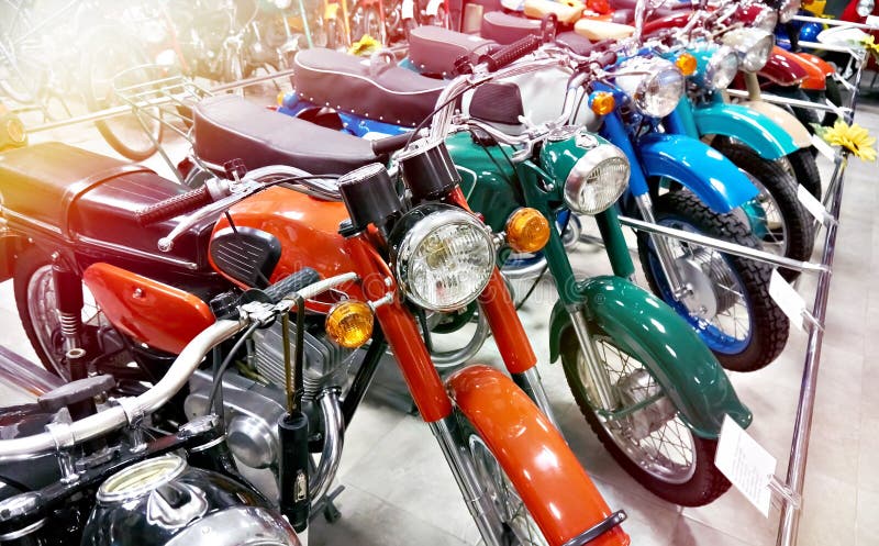 Retro motorcycles in store editorial image. Image of shiny - 149417000