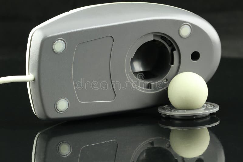 Retro of oude computermuis stock afbeelding. Image of zwart - 67909891