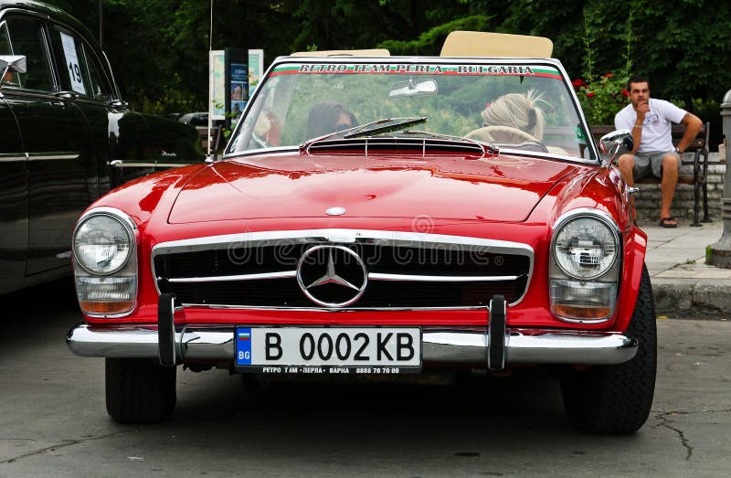 Retro Rally â€œOld Capitalsâ€ Editorial Stock Photo - Image of ...