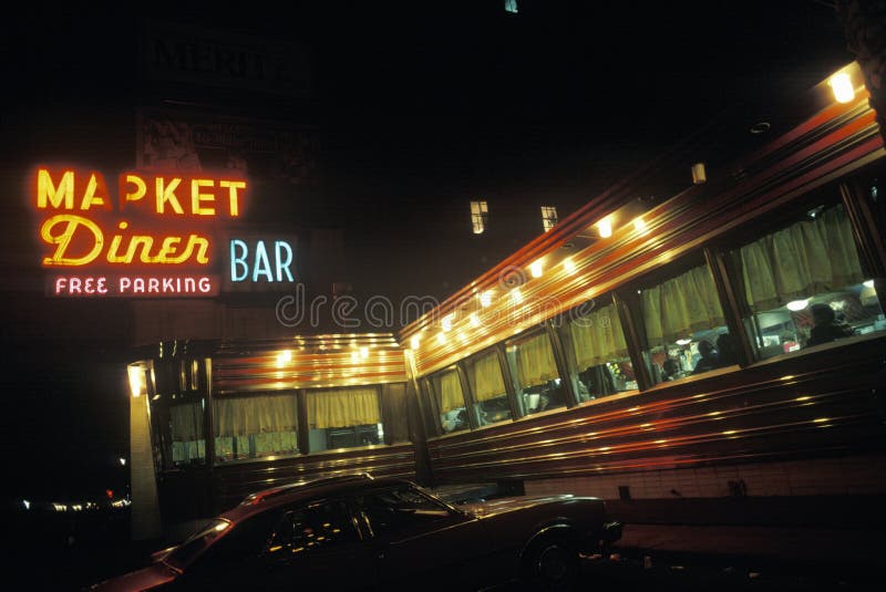 Retro roadside diner editorial photo. Image of night - 23178746