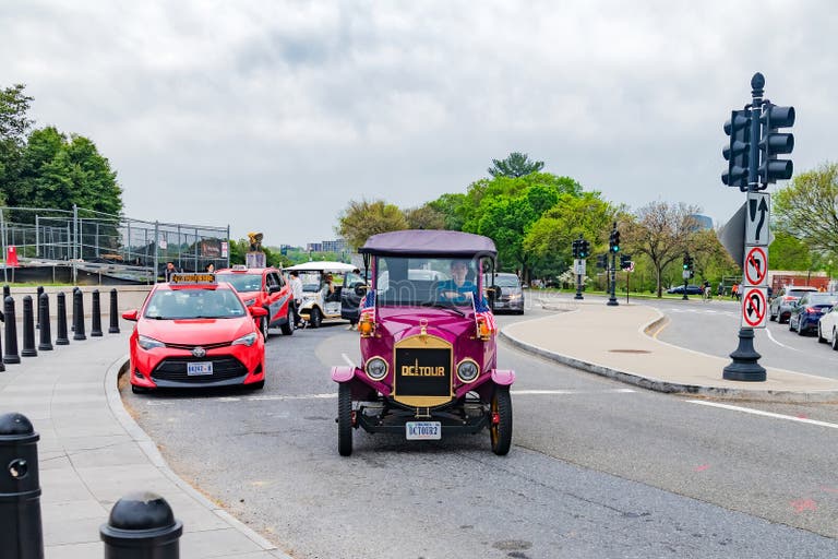 Retro Sightseeing Car without Windows on the Road in Washington DC ...