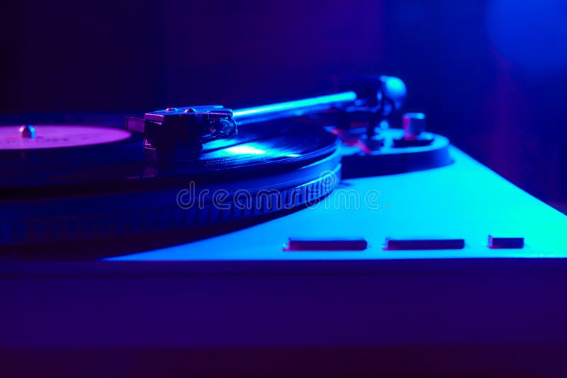 Retro Wave, 80s. Record Player with Neon Light. Vinyl Analog Turntable ...