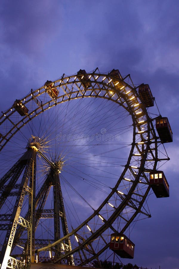 Reuze Reuzenrad in Prater stock afbeelding. Image of park - 10916063