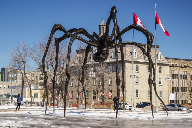 Reuze spin redactionele stock foto. Image of cultuur - 68992638