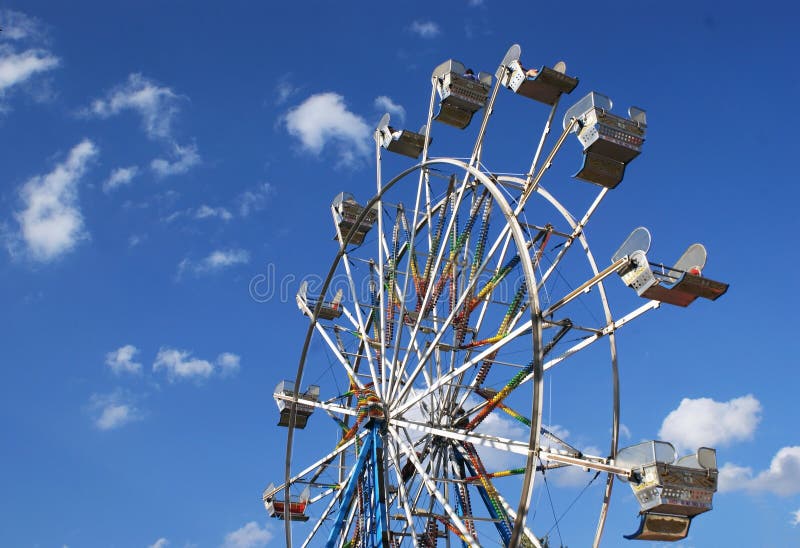 Reuzenrad stock afbeelding. Image of netwerk, eerlijk - 16018007