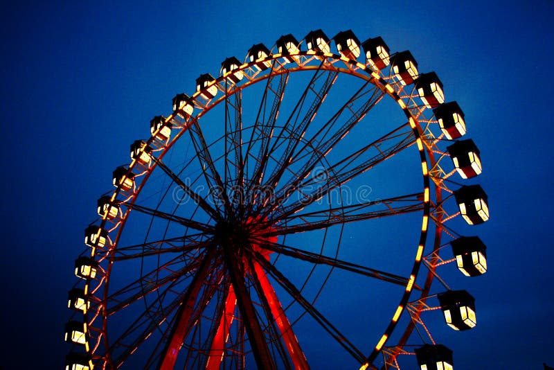 Reuzenrad stock afbeelding. Image of münchen, park, tafereel - 32270947