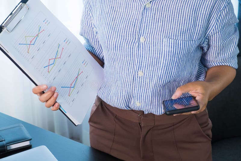 Review of Performance Reports Preparation of Performance Reports for ...