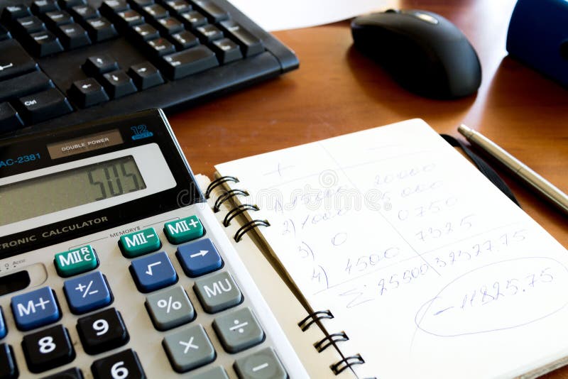 Revisor Stock Foton , bilder och fotografi - Ladda ner 192,956 foton