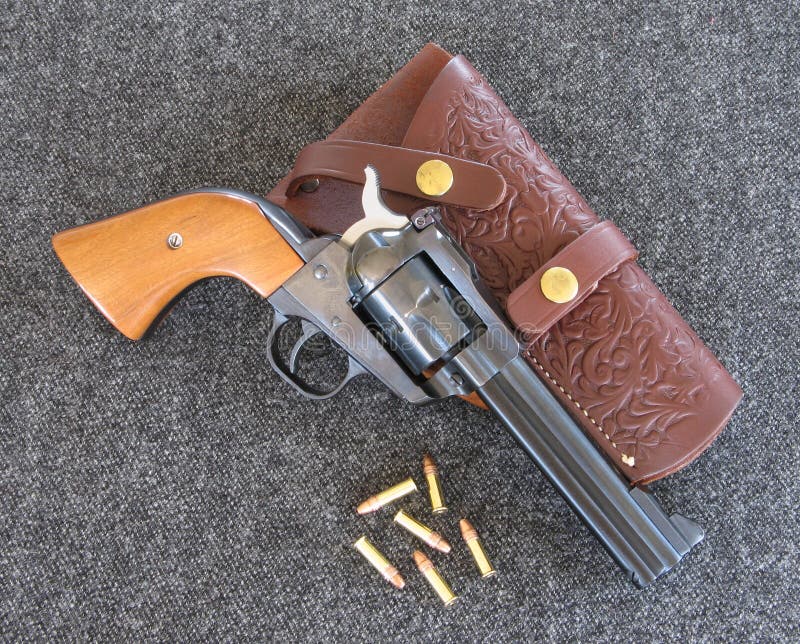 Rewolwer kaliber 22 obraz stock. Obraz złożonej z pojedynczy - 2448697