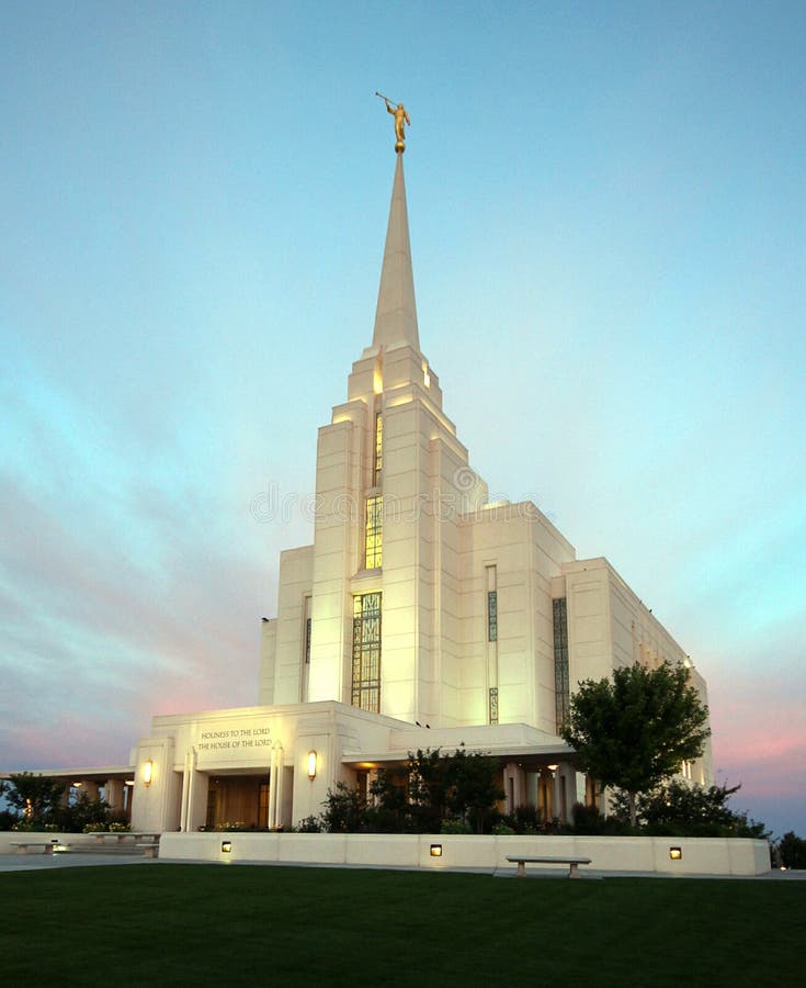 Mormonischer Tempel St George, UT LDS Redaktionelles Stockbild - Bild ...