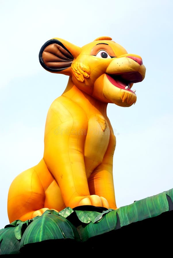 Rey del león foto editorial. Imagen de tema, acontecimiento - 26157041