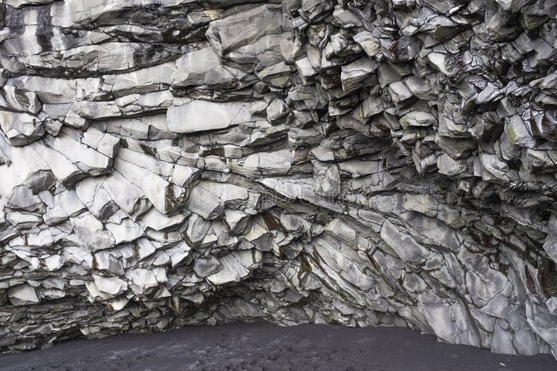 Reynisfjara Black Sand Beach Shoreline Showing Columnar Basalt ...