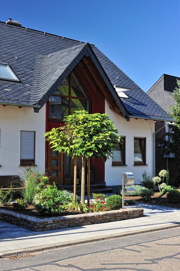 Rezidential House View from Lateral Angle Stock Photo - Image of ...