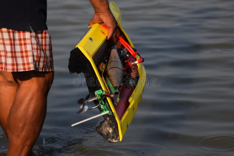 Radio control speed boat stock photo. Image of auto, control - 79200304