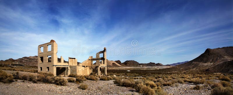 Verlassene Stadt in Der Tundra in Nord-Russland Stockbild - Bild von ...