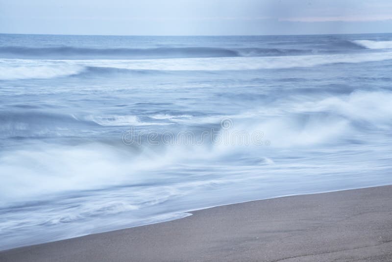 Rhythm of Ocean waves stock photo. Image of ocean, pattern - 102871562