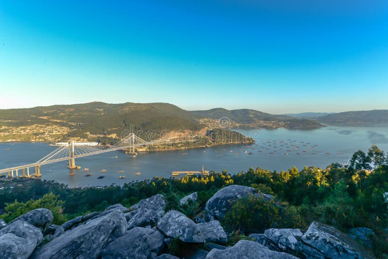 Ria de Vigo - Rande image stock. Image du panorama, horizon - 128506203