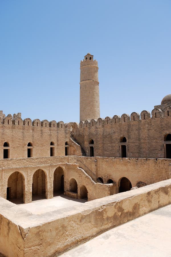 Ribat em Sousse, Tunísia foto de stock. Imagem de mesquita - 3183658