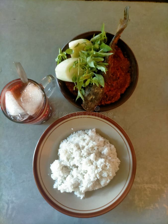 Rice, Chilli Sauche and Tea Ice Stock Image - Image of breakfast, drink ...