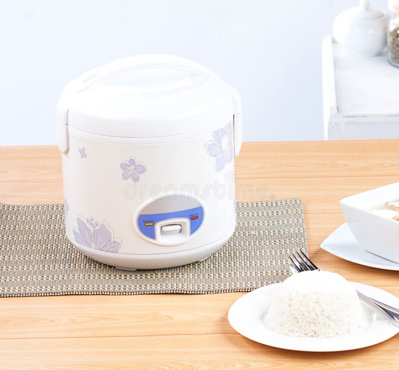 Rice cooking pot stock image. Image of cooker, modern - 32786533