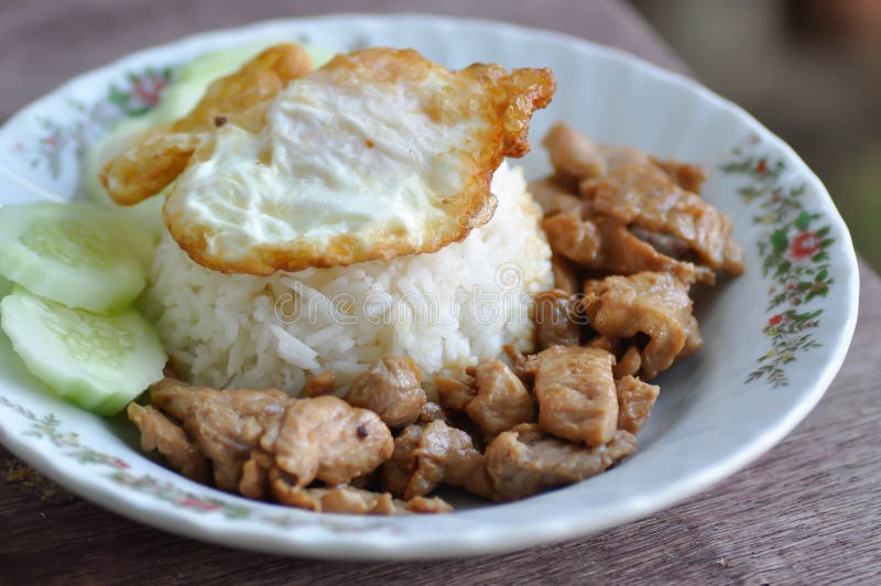 Rice with Fried Pork with Garlic Stock Image - Image of grilled, dining ...